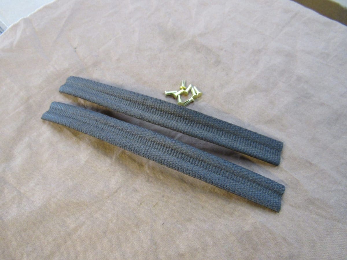 Windshield to Hood- Bumper Welt Kit M38A1 M422A1 - Quarter Ton & Military